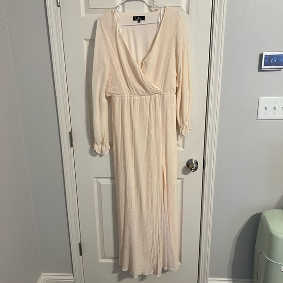 Lulus | Dresses | Lulus White Maxi Dress | Poshmark